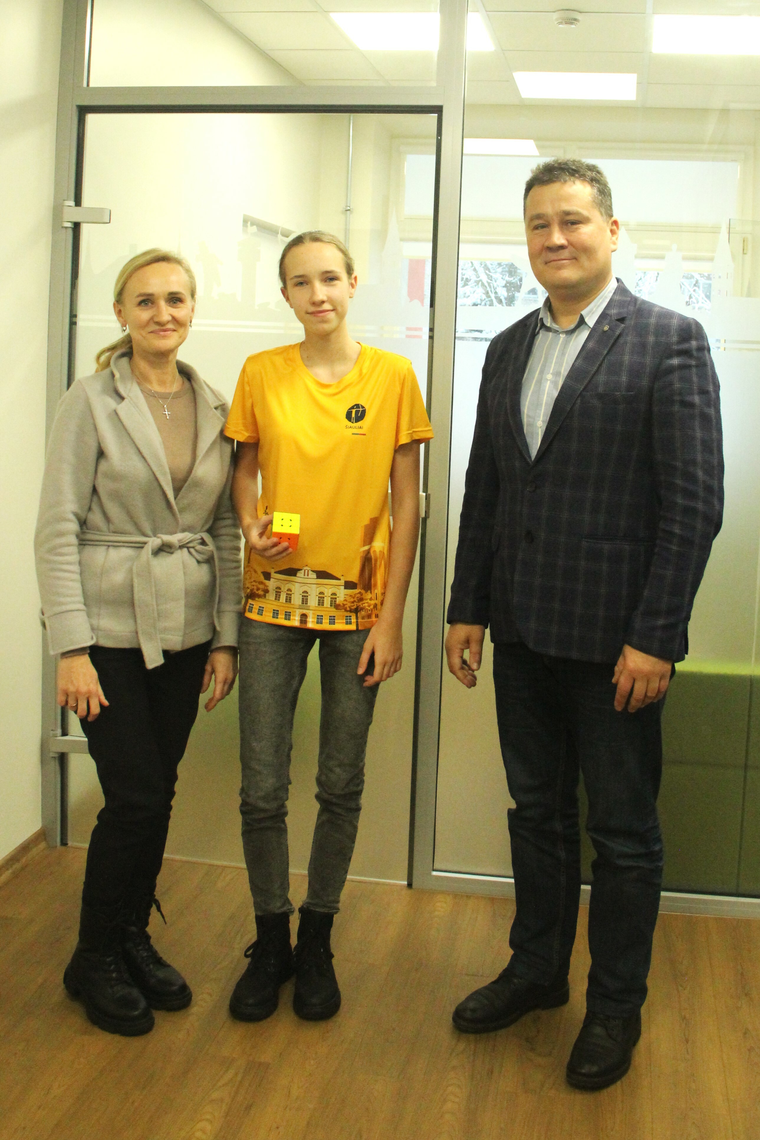 ŠIAULIAI - Šiauliuose gyvena Lietuvos „mikliausių“ rankų savininkė Viltė