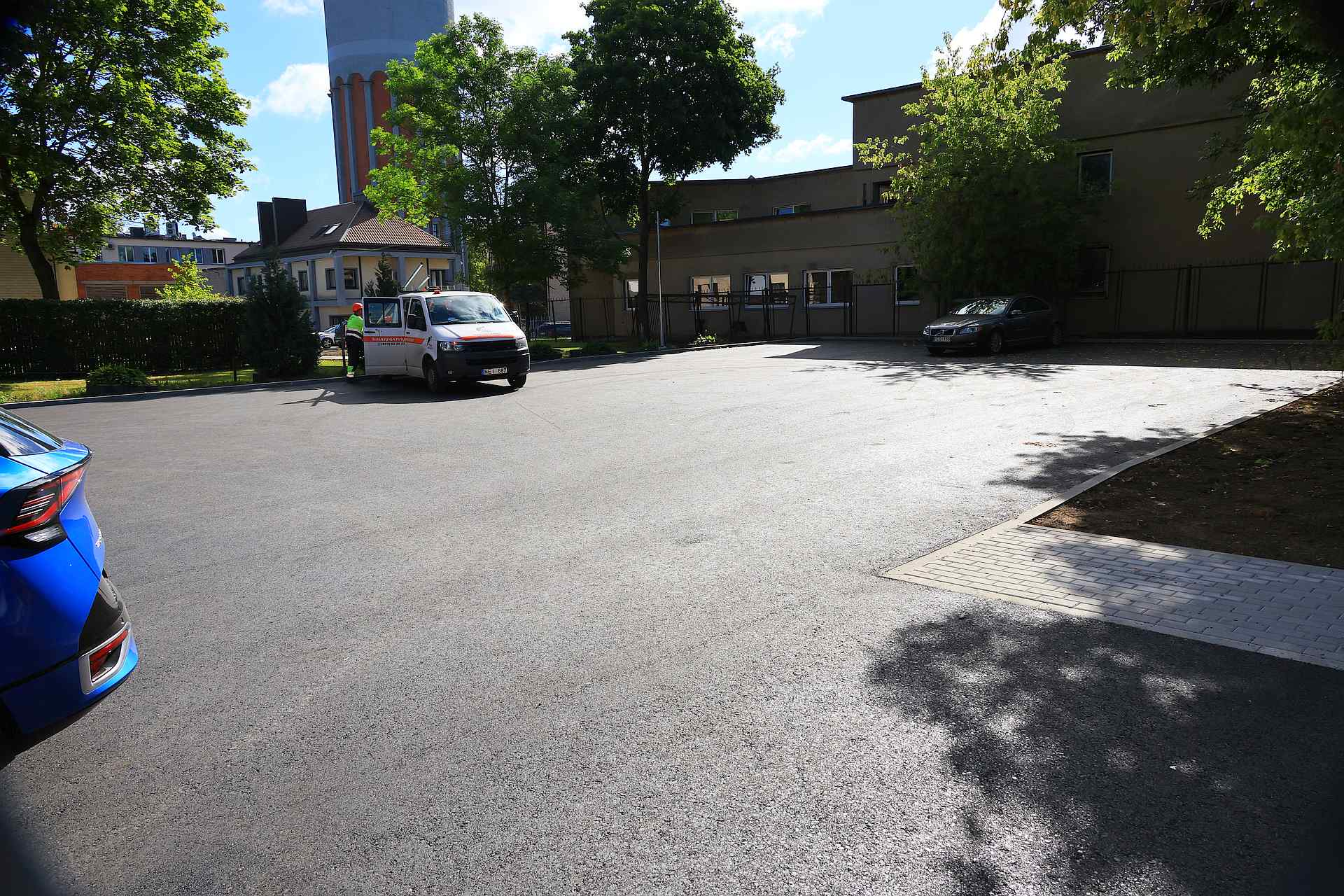 ŠIAULIAI - Rinkliavos lėšomis sutvarkyta pirmoji automobilių aikštelė ...