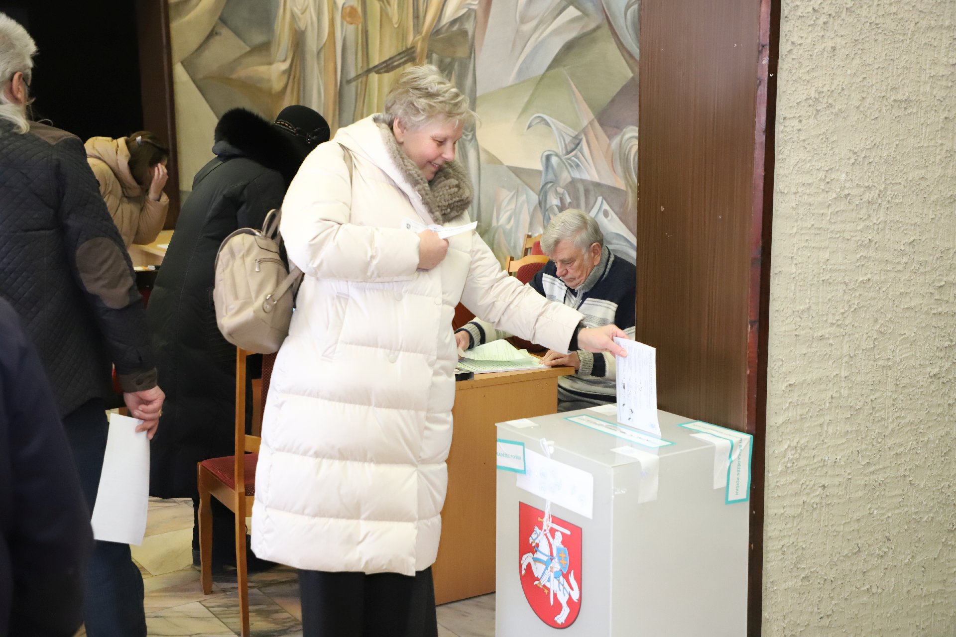 ŠIAULIAI - Prasidėjo išankstinis balsavimas tarybų ir merų rinkimuose